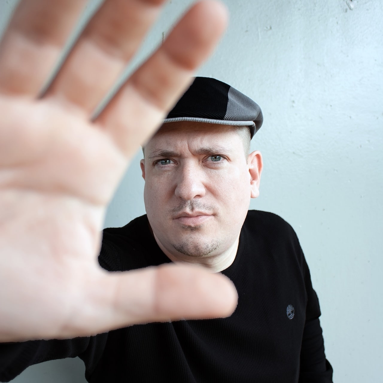 PREMIERE: Rob Pearson - Absorb The Vibration